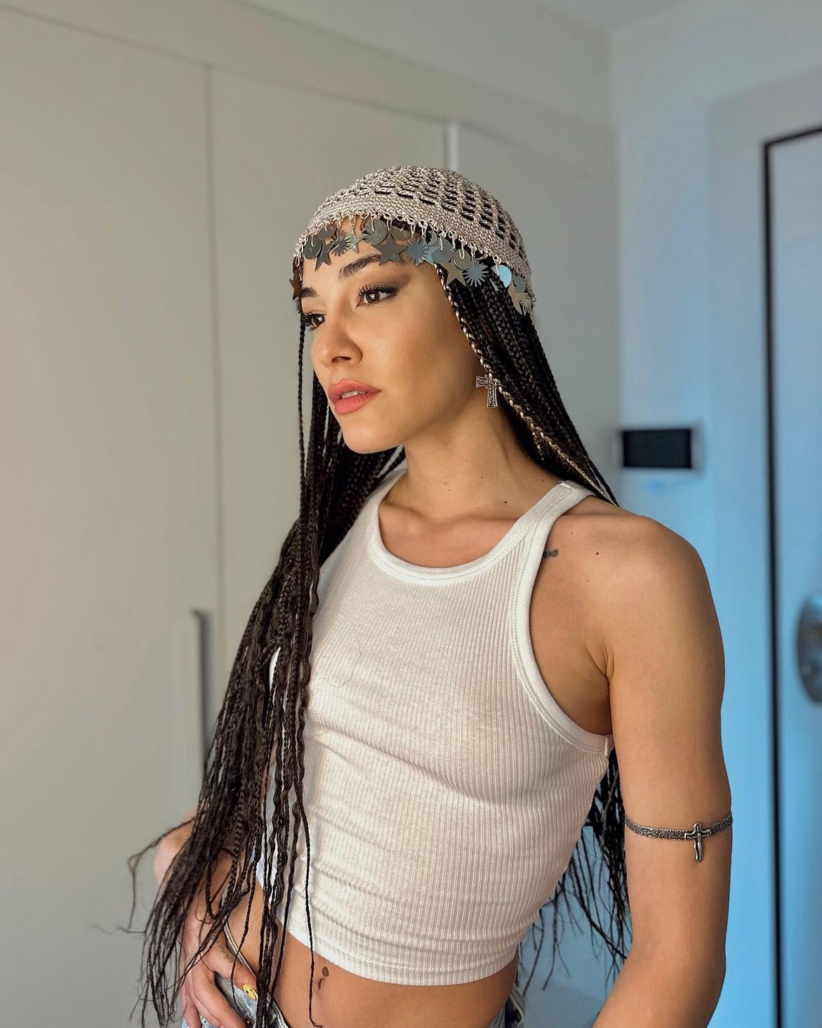 Merve Sevin looks cool in "All I See is Stars" Hat from ZT Zeynep Tosu ...